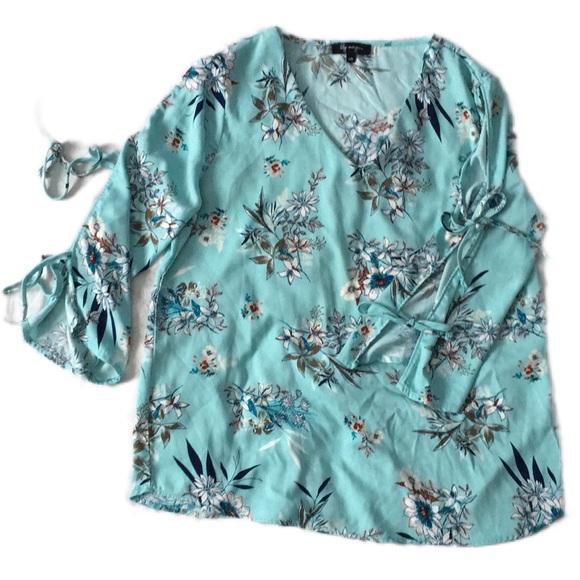 Lily Morgan | Tops | Lily Morgan Blouse L | Poshmark